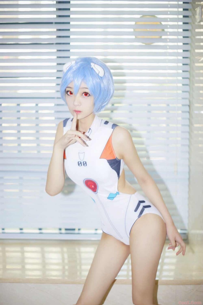 EVA绫波丽Cos - 动漫社-二次元